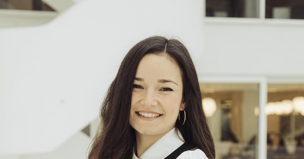 Dissolving threads enable design-for-disassembly | International ...