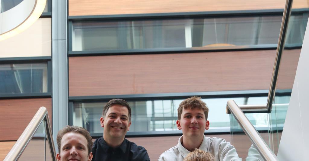 VU-team wint Merck Compound challenge met syntheseroute voor ...