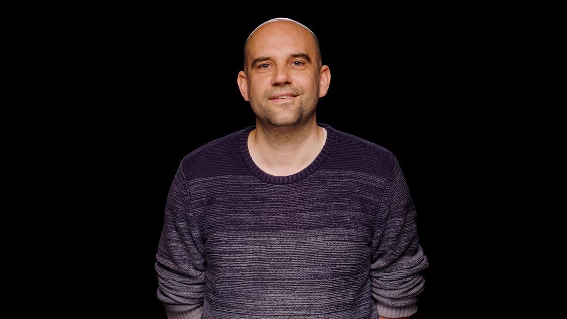 Johan Visser – Pasting plants with bioplastic | English | ScienceLink